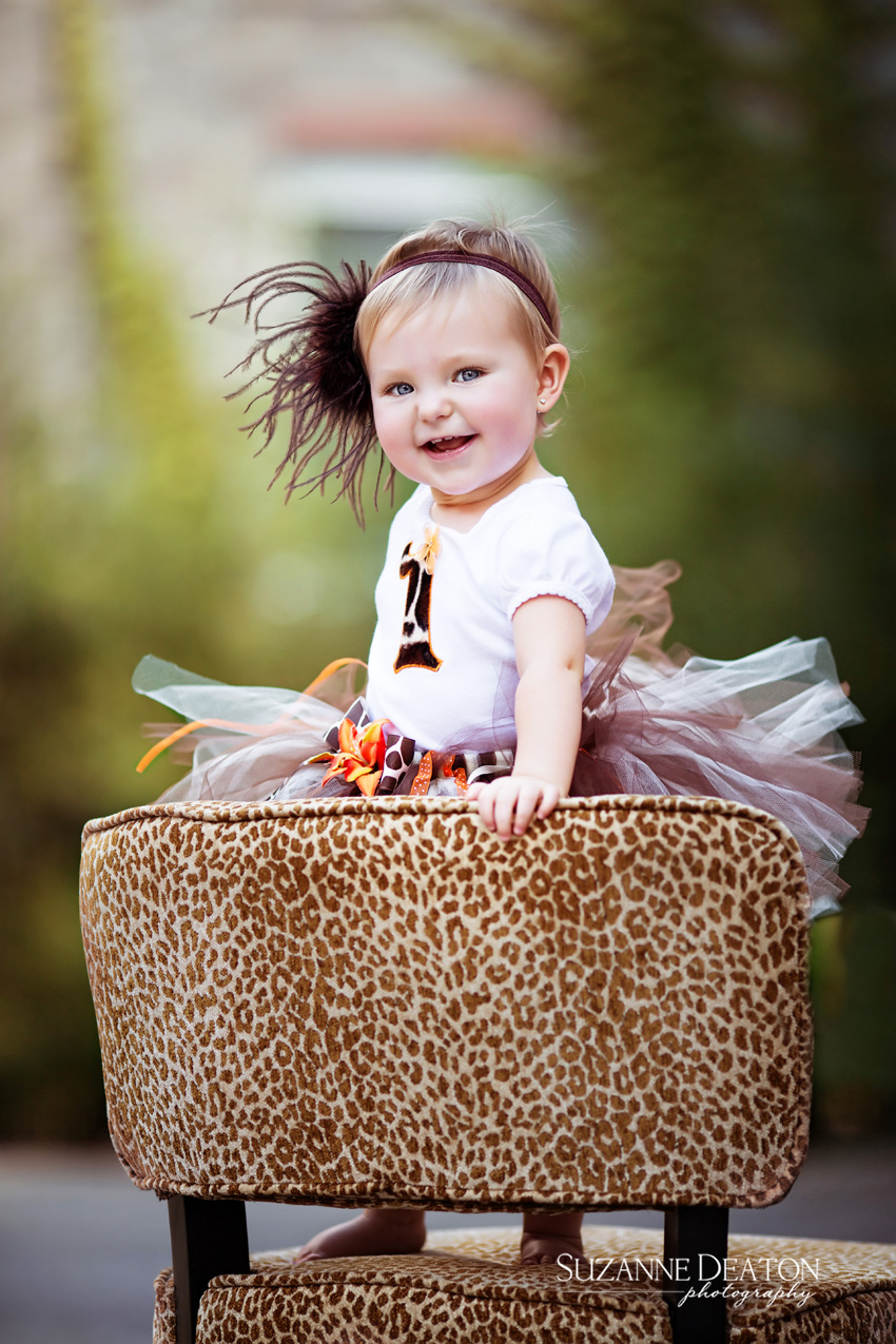 Chloe Wright {1 year session, Whitesburg KY} » Suzanne Deaton Photography